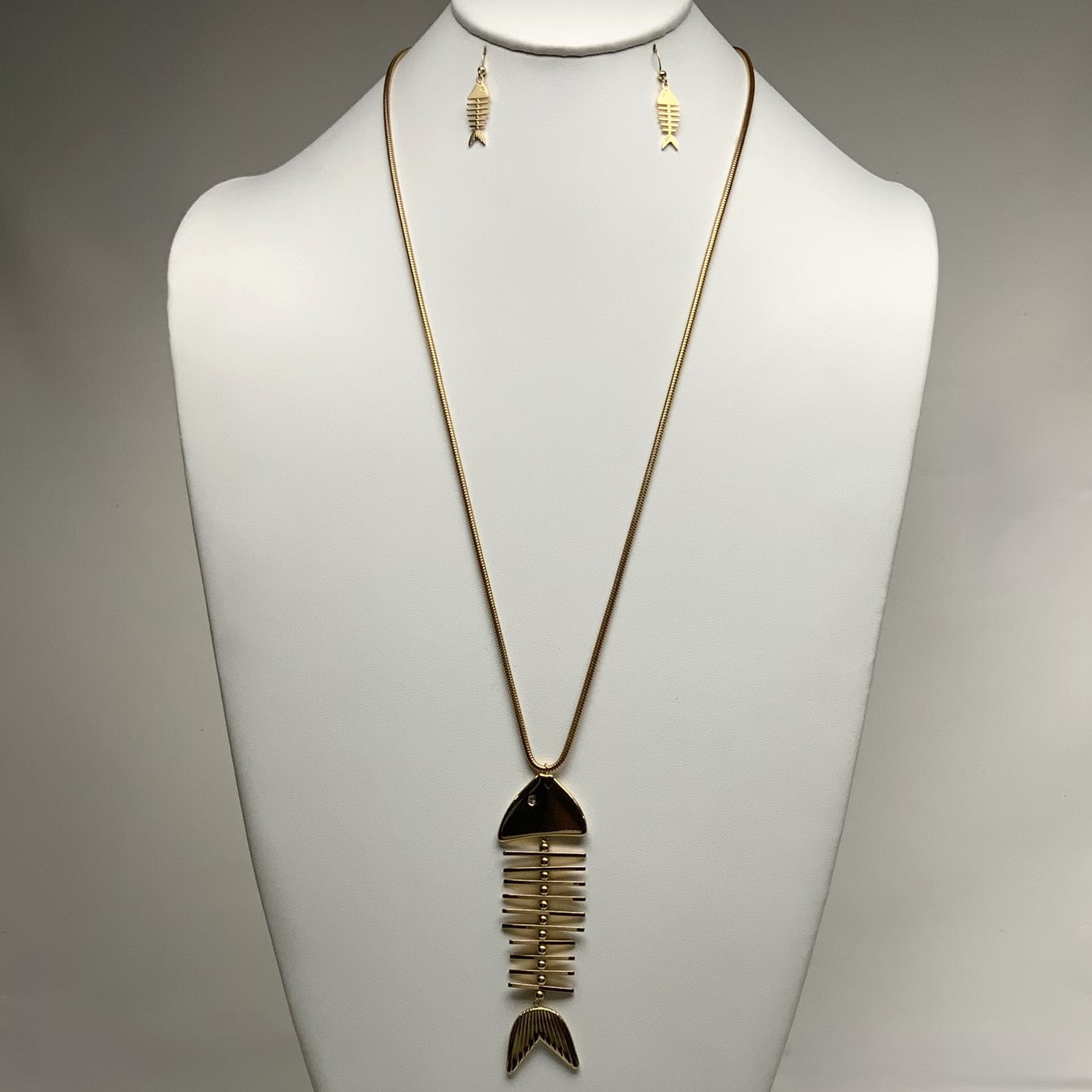 Long Snake Chain with Metal Bone Fish with Clear Eye – L and B Creations